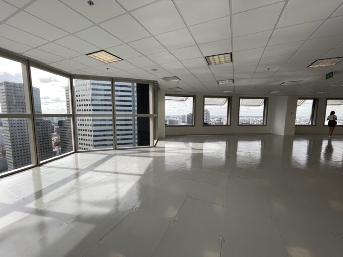 Centennial Tower – OfficeXplorer